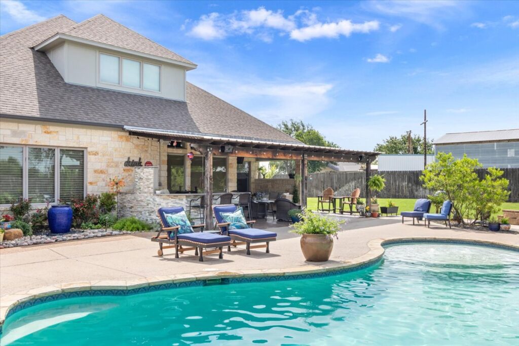 Custom home building, kitchen remodeling, bathroom remodeling in Waco ...